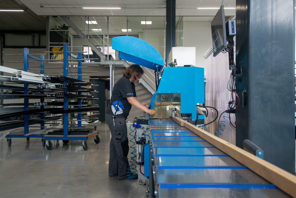 Inhouse production groeit binnen de afbouw – System Flex